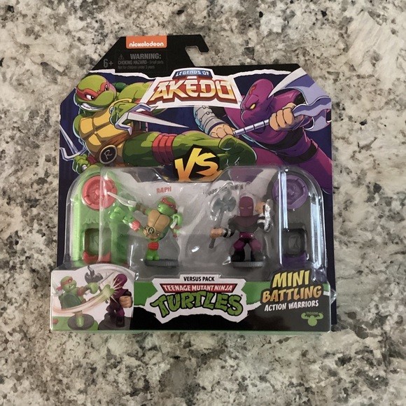moose toys | Toys | Green And Purple Action Figures Playset With ...